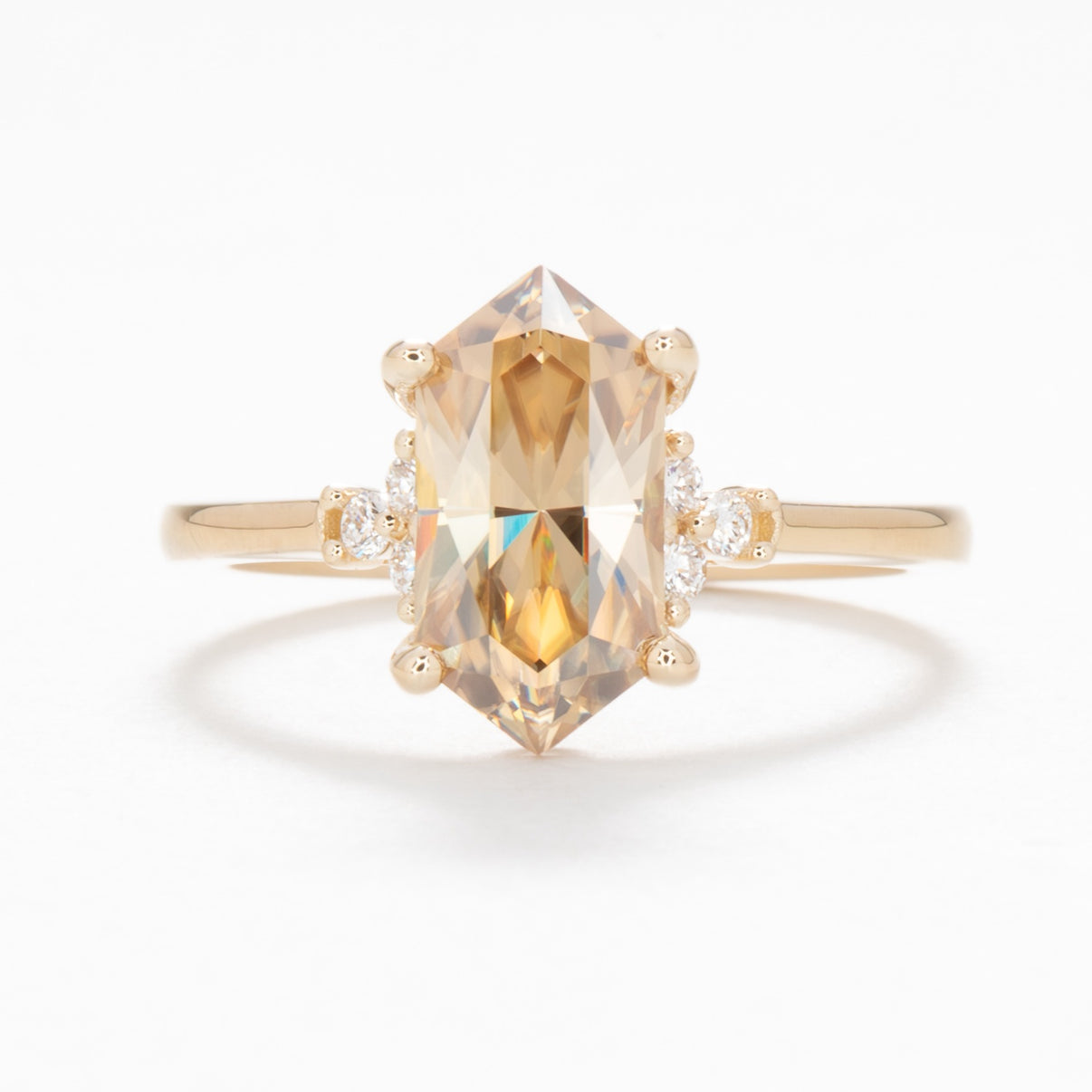 Linnea Ring – Stag & Finch