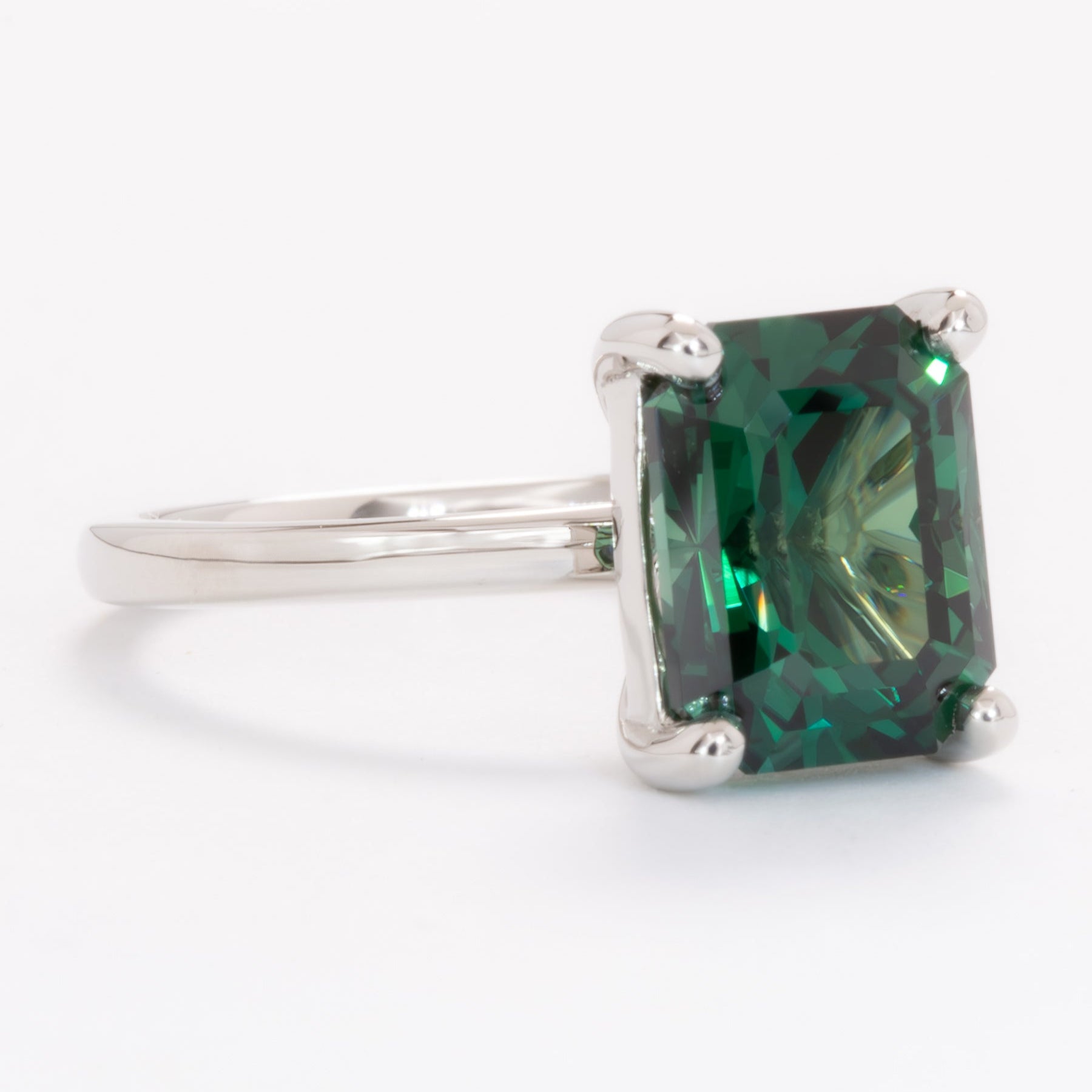 Juniper Platinum Cali Ring – Stag & Finch