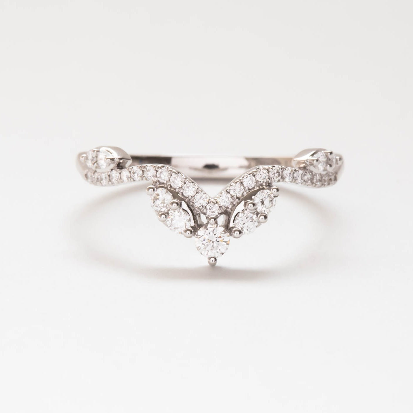 Custom Tiara Band – Stag & Finch