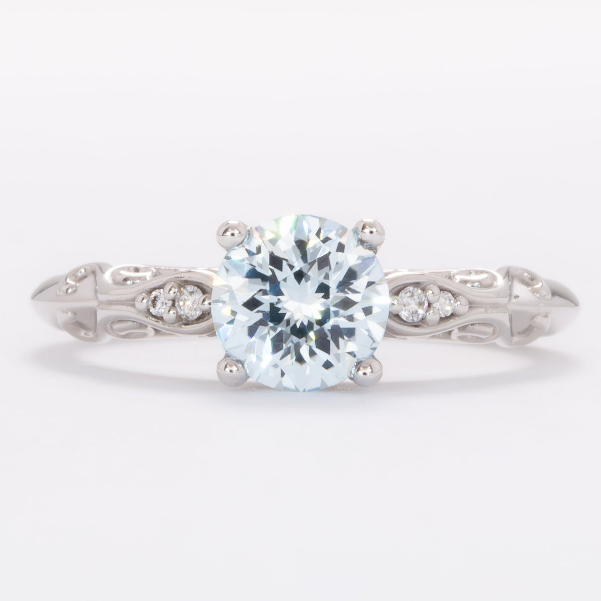 Victoria Ring – Stag & Finch